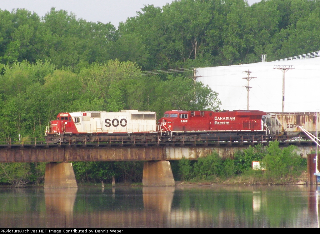 SOO 6033, CP's Tomah Sub.